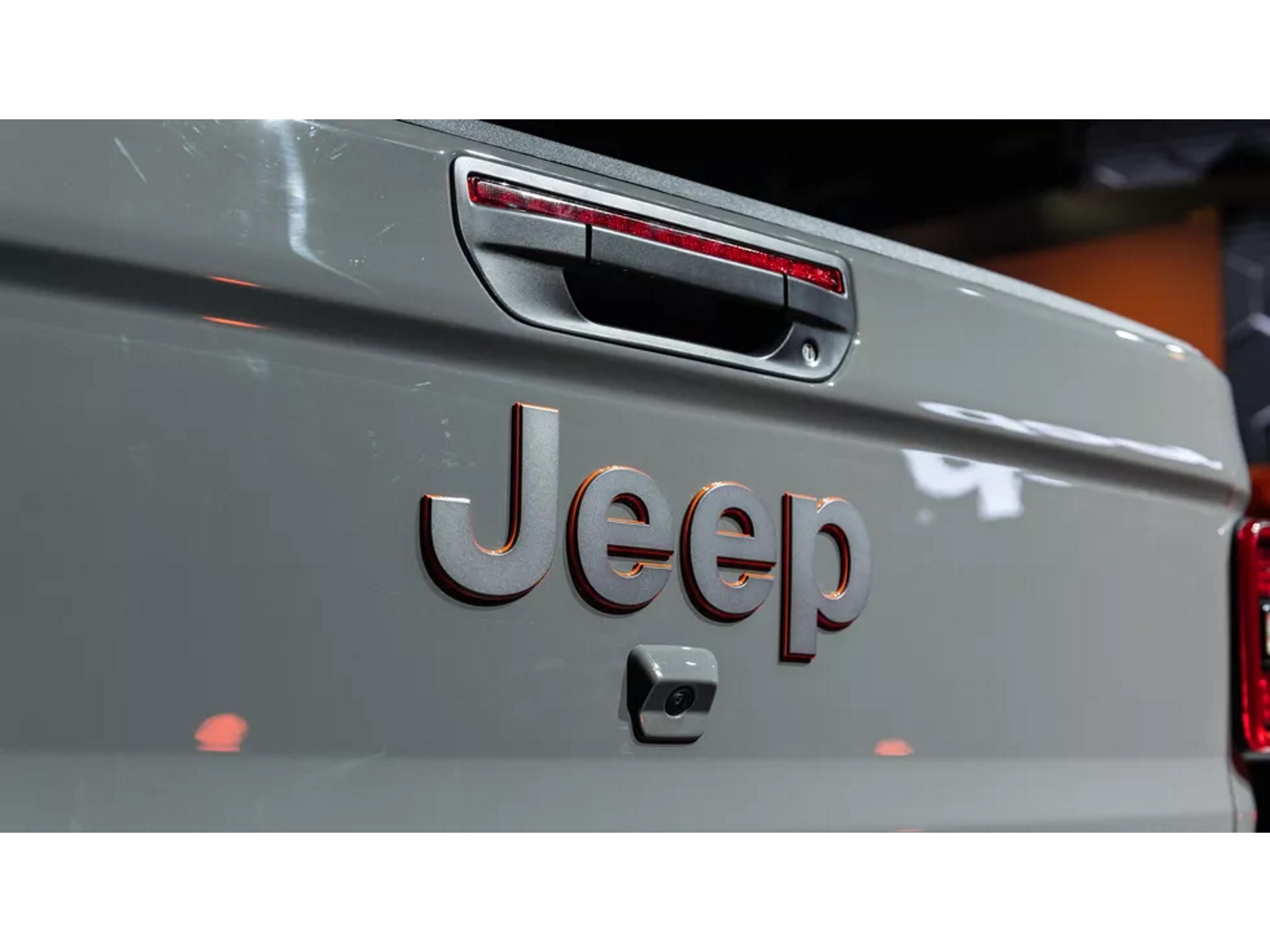 Buy Genuine Mopar Emblem - Mojave Orange - Tailgate - 68466530AB ...
