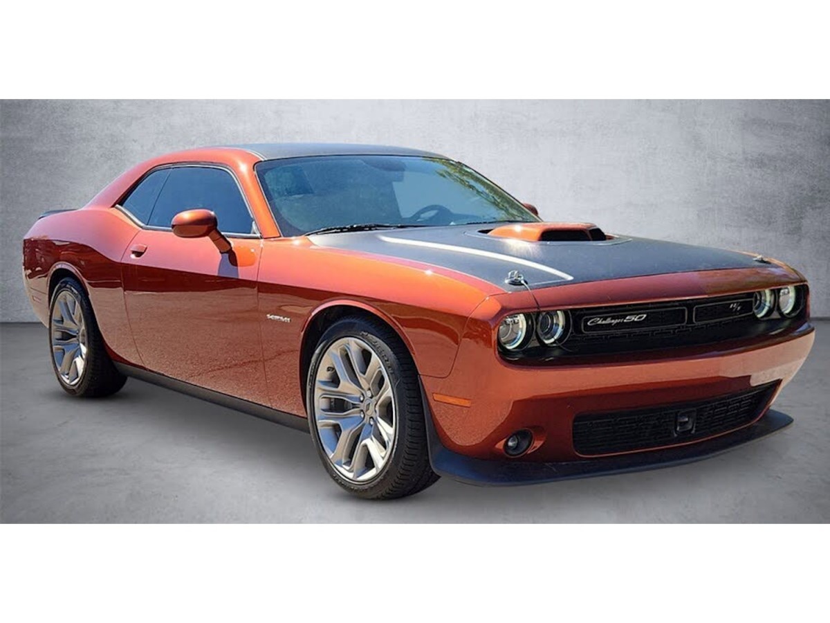 Mopar 20" x 9.5" Gold School 50th Anniversary Edition Wheel - 4755462AA ...