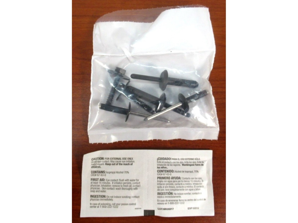 Genuine Mopar Splash Guards Kit Of Two Molded Black For Rear ...