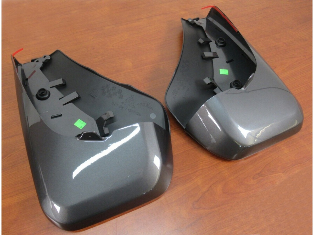 Mopar Molded Splash Guards Kit Of Two Baltic Gray For Rear - 82216162AB ...