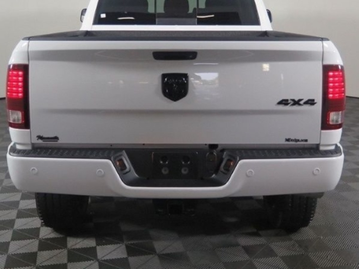 Buy Mopar Emblem 4x4 Black - 68250541AA | Mopar Original Parts