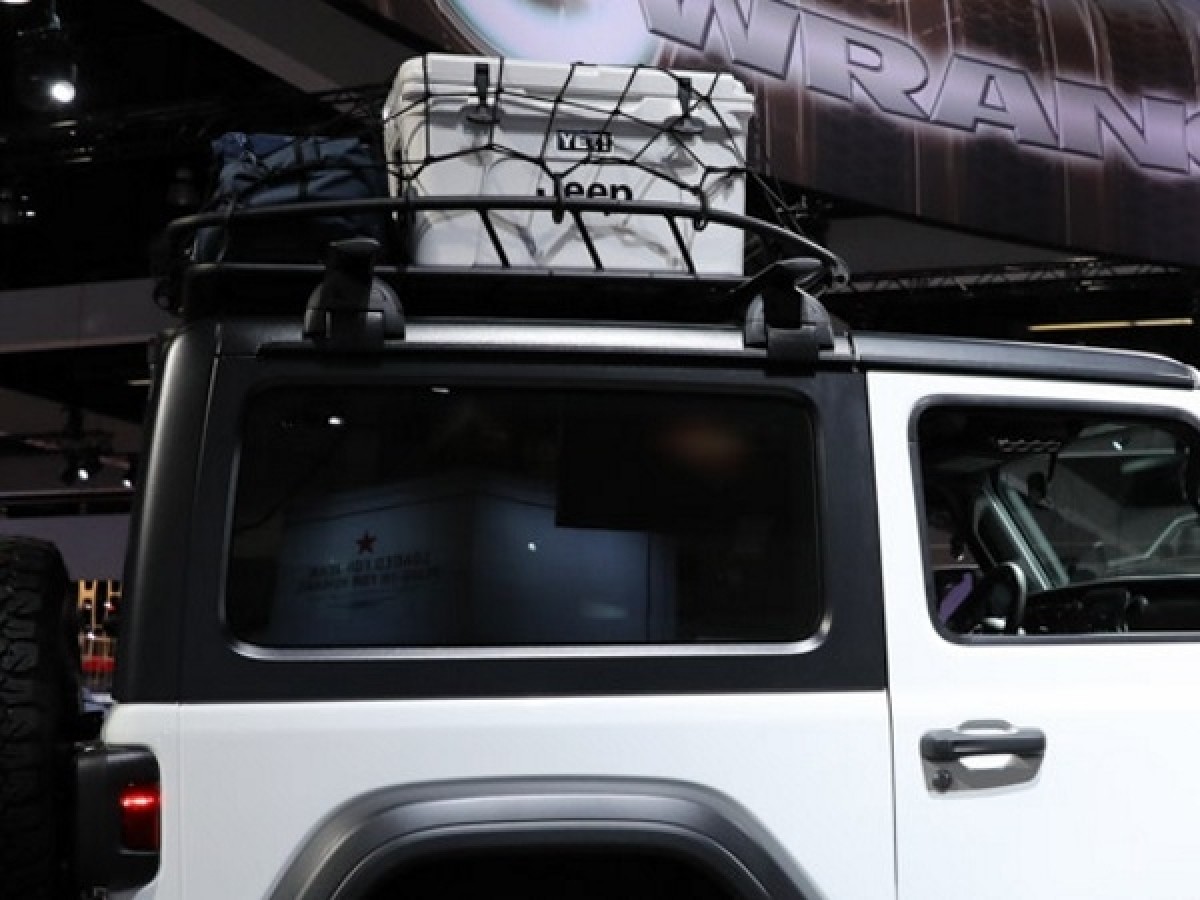 Buy Genuine Mopar Removable Roof Rack - 82215387AB | Mopar Original Parts