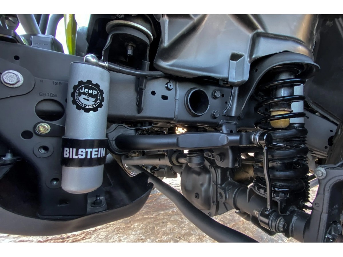 Buy Mopar Performance 2" Lift Kit 3.6L With Bilstein Shocks ...