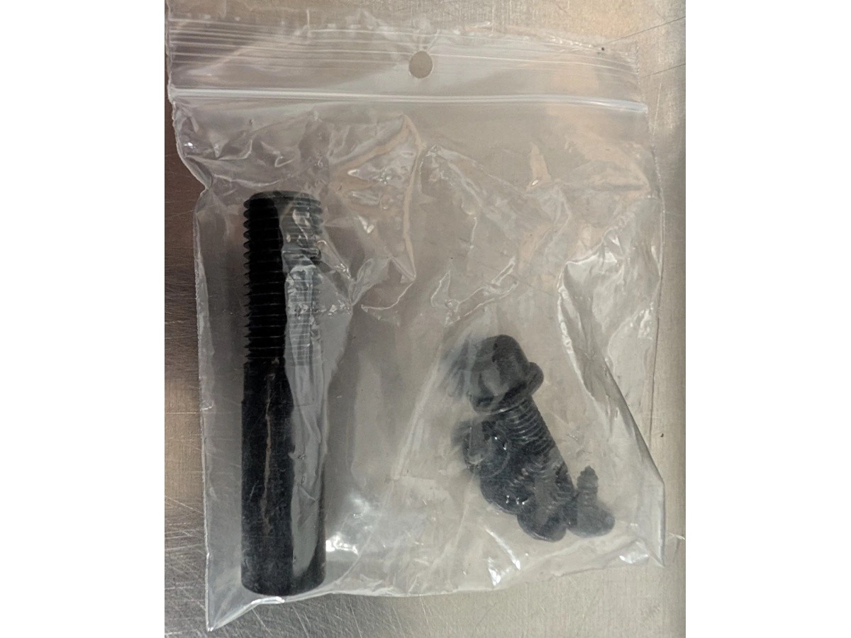 Alfa Romeo Front License Plate Bracket - 82216431AC | Alfa Online Parts